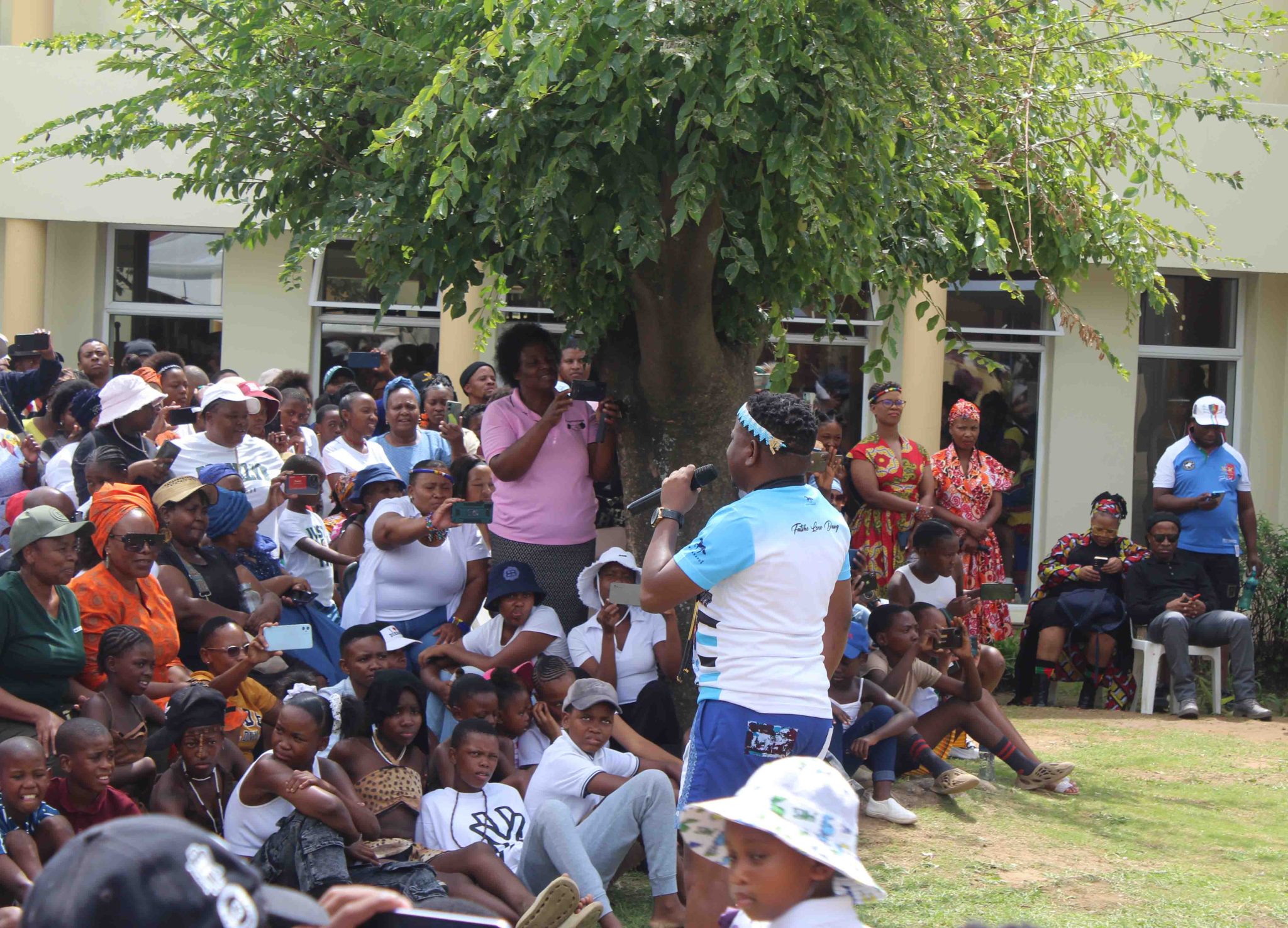 Culture Spears Steals the Show at Folkloric Festival - Free State World